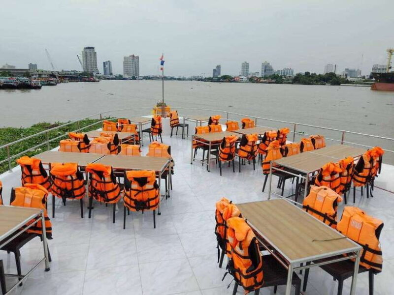Bangkok: Unicorn Chao Phraya River Dinner Cruise - Key Points
