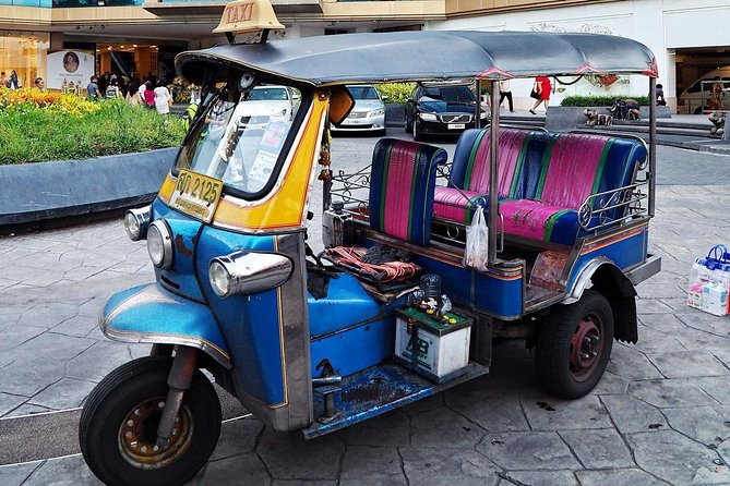 "Bangkok Walking Hopping Tour" show citys historic sights are located. - Who Should Consider This Tour?