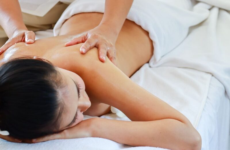 Bangkok: Wat Pho Thai Massage in Your Hotel Room - Introduction
