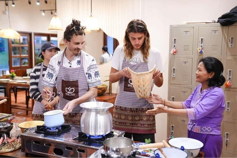 Bangkok: White Lotus Thai Cooking Class with Market Tour - Key Points