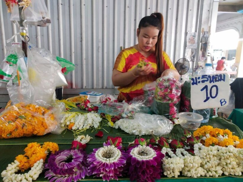Bangkok:4Hour Flower Market and Little India Tour Mini Group - Breaking Down the Itinerary