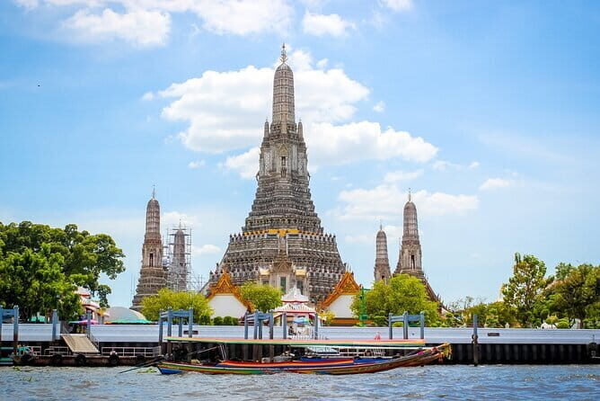Bangkok's Best: City Highlights & Floating Market Private Tour - The Sum Up