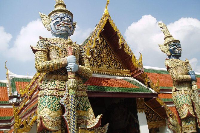 Bangkok's Best Temple Emerald Buddha with Royal Grand Palace Tour - Final Thoughts: Is This Tour Worth Your Time?