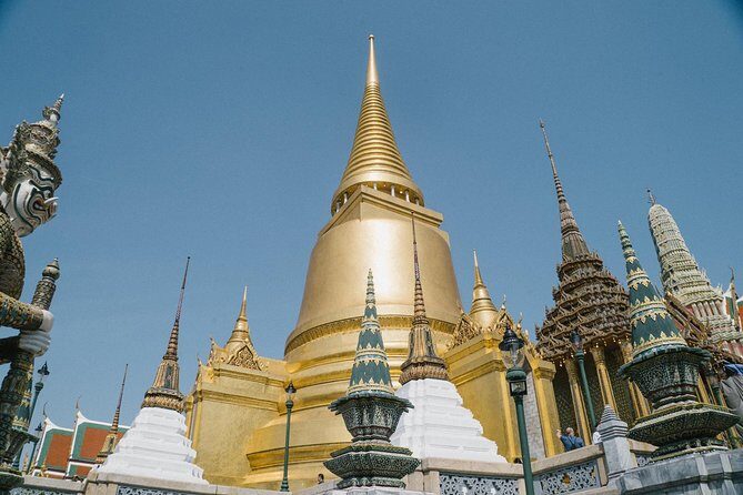 Bangkok's Best Temple Emerald Buddha with Royal Grand Palace Tour - FAQ