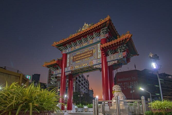 Bangkok's City tour by bus and Chinatown by Night walking tour - Final Thoughts: Is This Tour for You?
