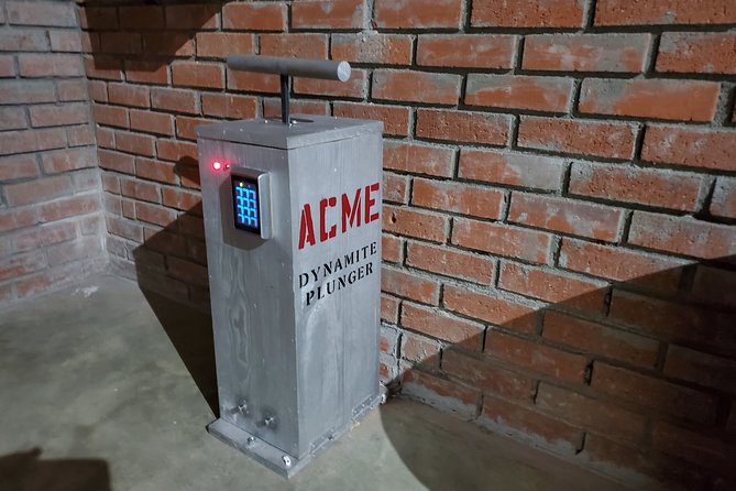 Bank Heist Escape Room Game for Private Group - Practical Tips for Visitors