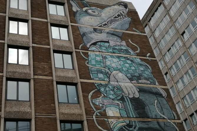 Banksy Street Art Graffiti Self-Guided Tour in Bristol - Exploring Bristols Iconic Street Art