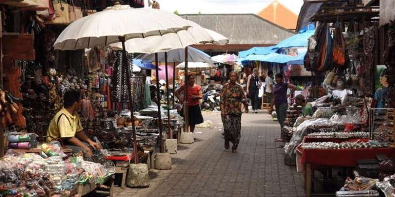 Banyumala Waterfall Trek, Bedugul and Lake Beratan Tour - What Makes This Tour Stand Out?
