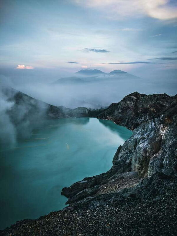 Banyuwangi: Beautiful of Ijen Crater with Local Guide - Key Points