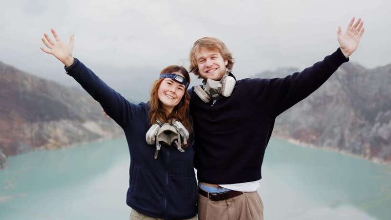 Banyuwangi: Ijen Crater Bluefire and Sunrise Guided Trek - Key Points: