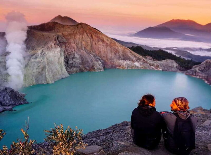 Banyuwangi : Mt Ijen with tour guide and Transfer Service - The Sum Up
