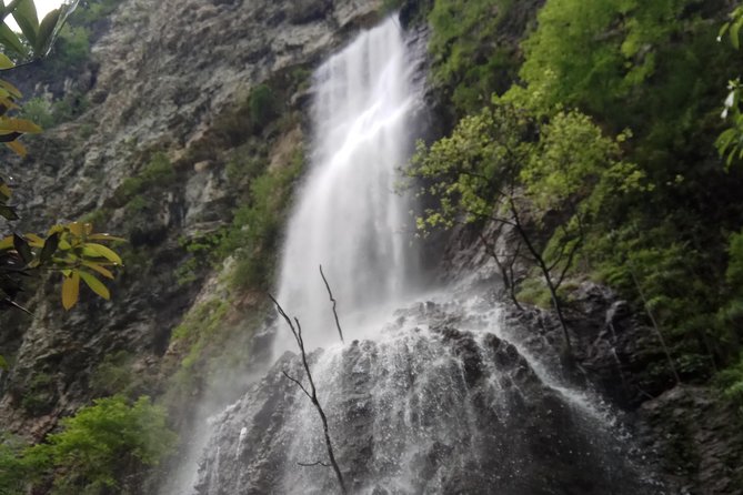 Baofeng Lake,Zhangjiajie Glass Bridge & Grand Canyon day tour - FAQ