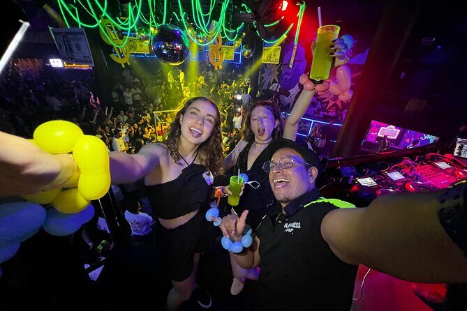 Bar Crawl Madness Tour in Cancun - The Sum Up