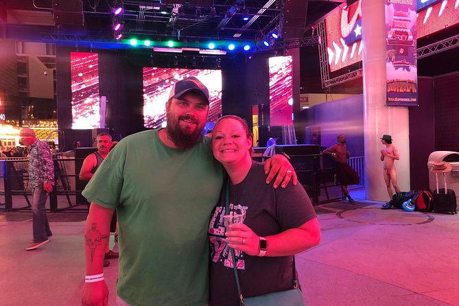 Bar Crawl On Fremont Street - Enjoy Live Entertainment and Unique Cocktails