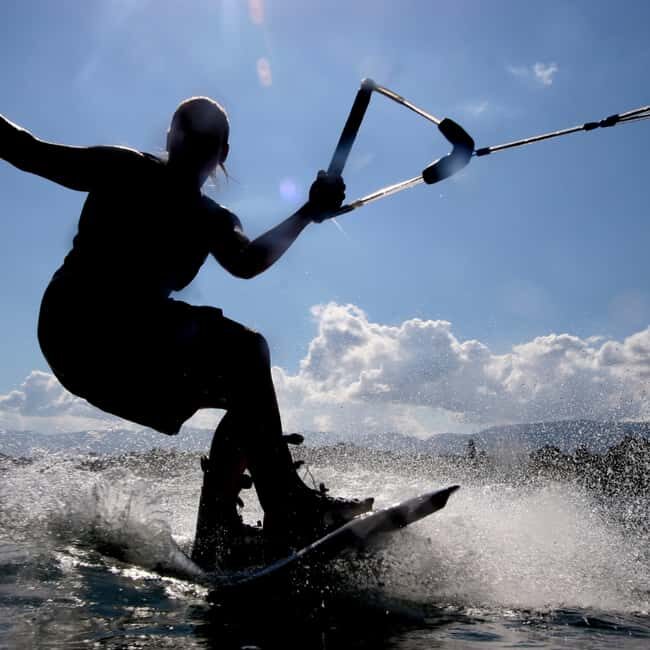 Barbados: 30-Min Wakeboard Lesson with Supreme Watersports - An Introduction to Wakeboarding in Barbados