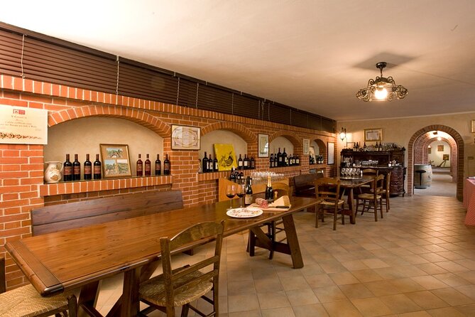 Barbaresco and Barolo Tasting at Cantina Francone - A Glimpse Into the Family Museum