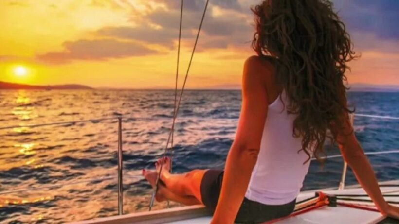 Barbate: Sunset Cruise with Glass of Cava - An In-Depth Look at the Experience