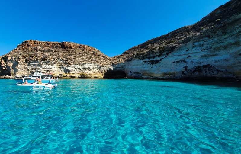 barca liliana ( caligola1) - A Day on the Water: What to Expect from Barca Liliana’s Tour
