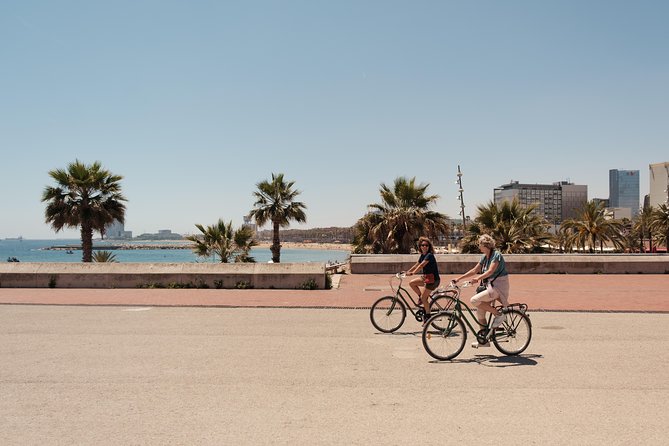 Barcelona 3-hour Bike Tour: Highlights and Hidden Gems - Why This Bike Tour Stands Out