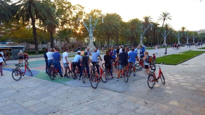 Barcelona: 3-Hour Bike Tour with Spanish Tapas - Exploring Barcelona on a Bike: Why It’s a Great Choice