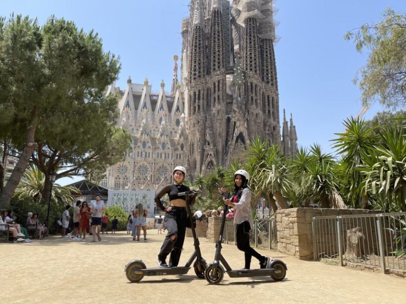 Barcelona: 3-Hour Sagrada Familia eScooter Tour - A Close Look at the Barcelona eScooter Tour