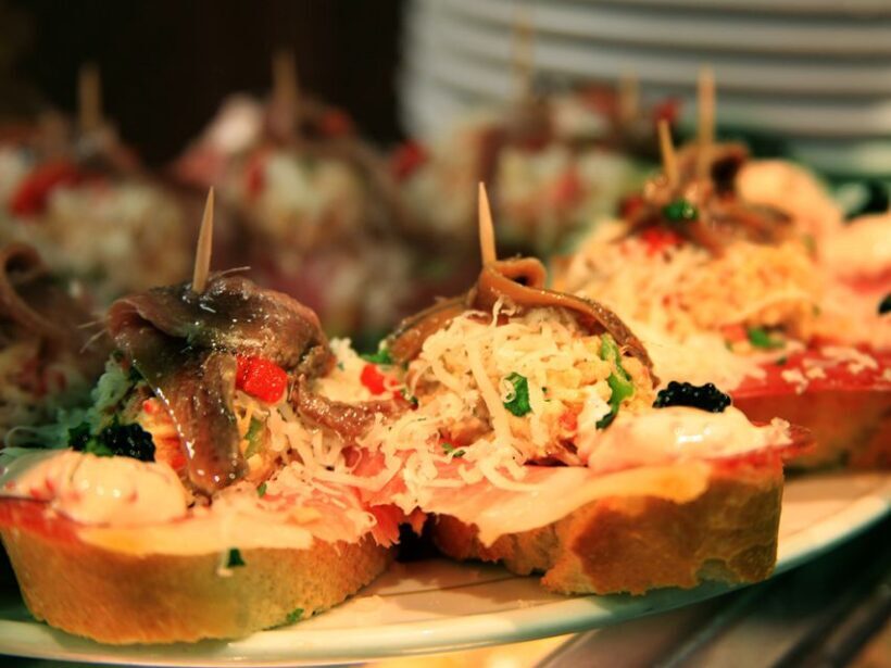 Barcelona: 4-Hour Tapas Evening Tour and Flamenco Show - Why This Tour Offers Good Value