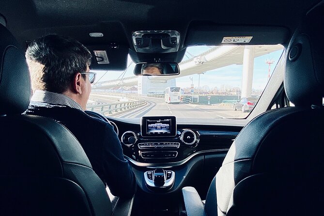 Barcelona Airport Transfer (Private): Arrival or Departure - Waiting Times and Accessibility