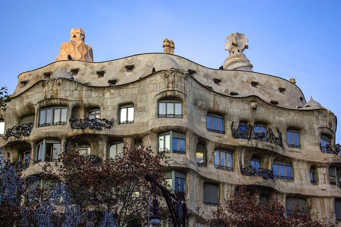 Barcelona Architecture Walking Tour With Casa Batlló Upgrade - Making the Most of Your Visit