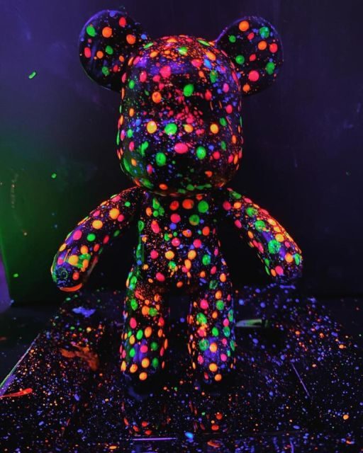 Barcelona: Bear-brick Fluorescent Painting | Wine and Art - Final Thoughts