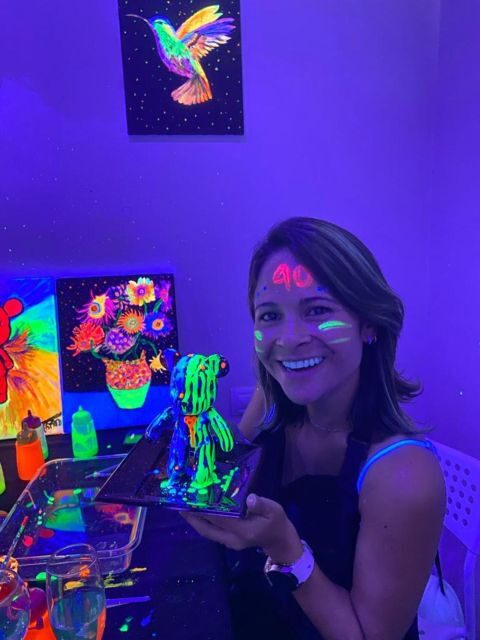 Barcelona: Bear-brick Fluorescent Painting | Wine and Art - FAQ