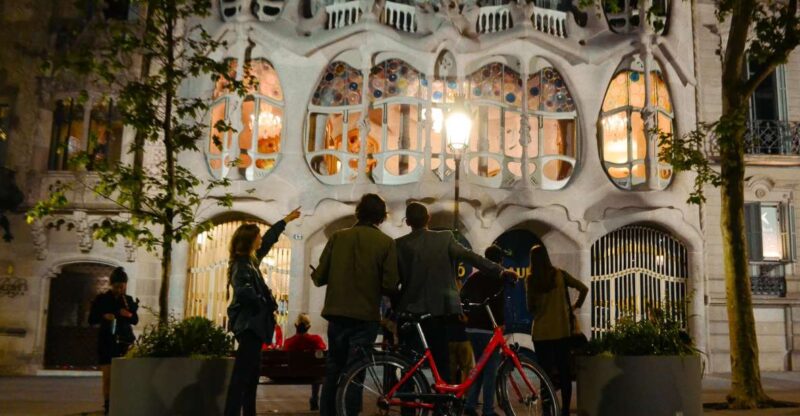 Barcelona Bike Tour by Night with Cava - What is Included & What to Expect
