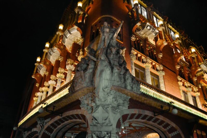 Barcelona Bike Tour by Night with Cava - Who Should Consider This Tour?