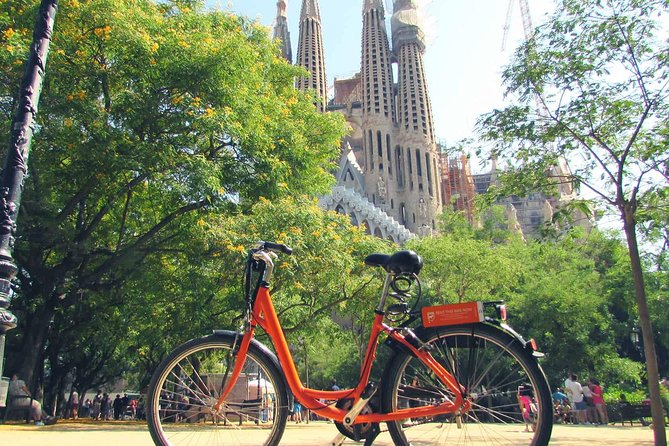 Barcelona Bike Tour: Sagrada Familia , Olympic Port & City Sights - Who Would Love This Experience?