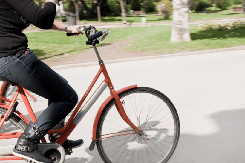 Barcelona: Bike Tour with local private guide - Exploring Barcelona on Two Wheels: What to Expect