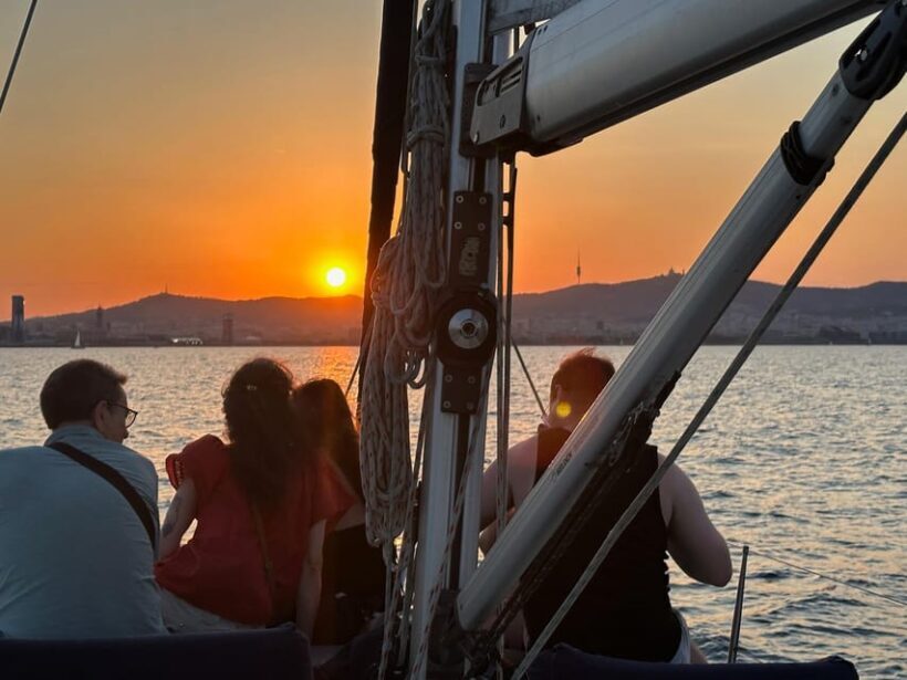 Barcelona: Boat Trip with Champagne - Who Will Love This Experience?