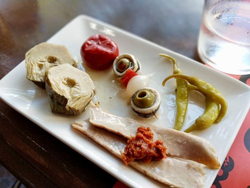 Barcelona: Brunch Walking Tour - Key Points