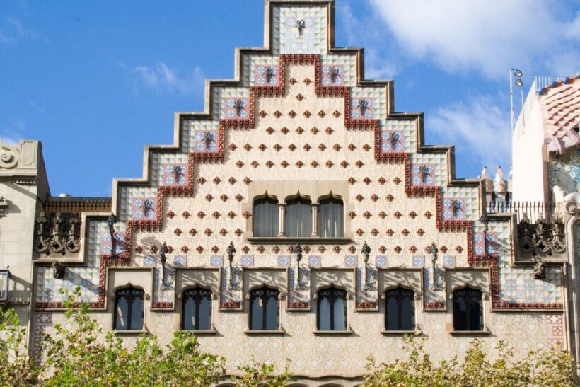 Barcelona: Casa Amatller Guided Visit with Chocolate Gift - FAQ