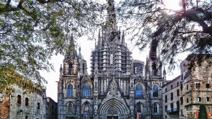 Barcelona Cathedral: Exclusive walking tour & entry tickets. - FAQ