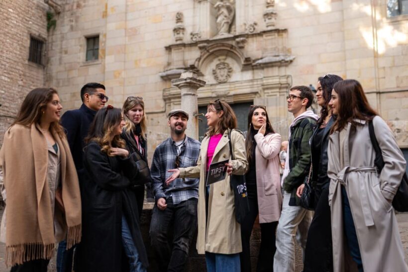 Barcelona: Cathedrals and Squares Walking Tour - The Practical Details: What You Need to Know