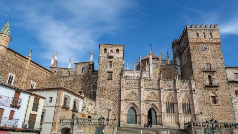 Barcelona: City Exploration Treasure Hunt - FAQ