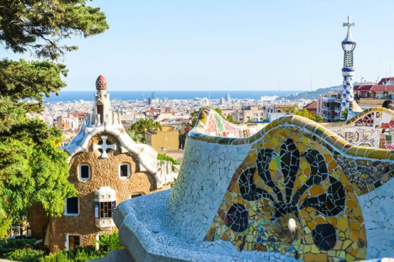 Barcelona: City Highlights Full-Day Private Guided Tour - Key Points