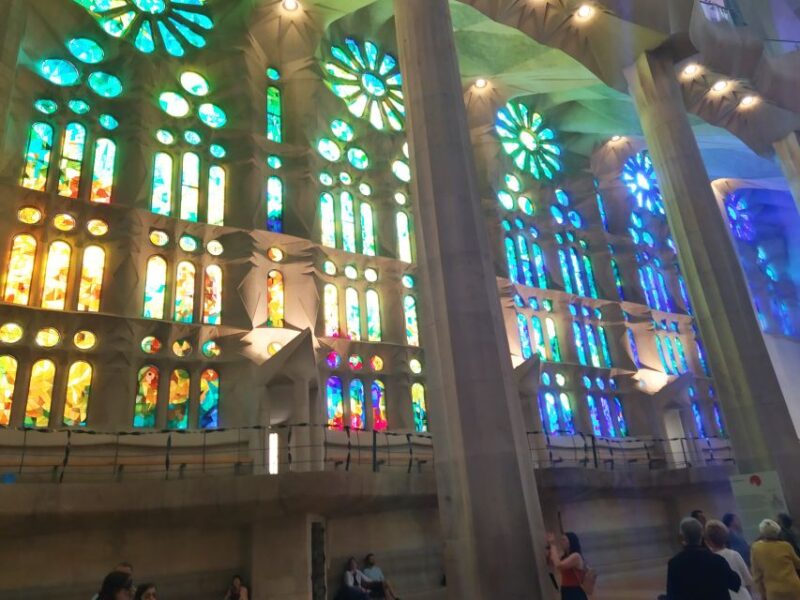 Barcelona: City Highlights Full-Day Private Guided Tour - What Makes This Tour Stand Out?