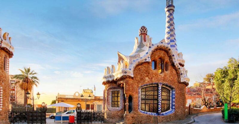 Barcelona: City Highlights Full-Day Private Guided Tour - Analyzing the Value