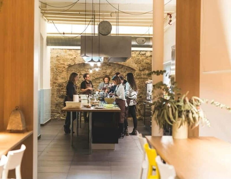 Barcelona: Cooking Class with Tapas, Paella & Wine Tasting - Analyzing the Value