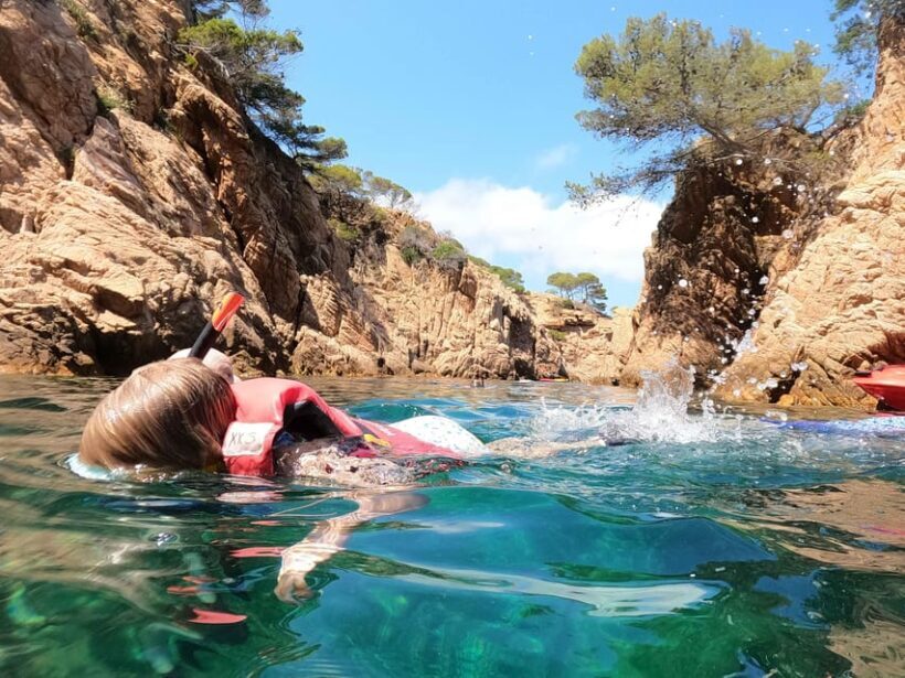 Barcelona: Costa Brava Kayak and Snorkel Tour with Lunch - The Experience in Detail: What Makes It Special