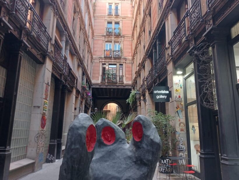 Barcelona: Curious Legends and Traditions of Old Town Tour - The Sum Up