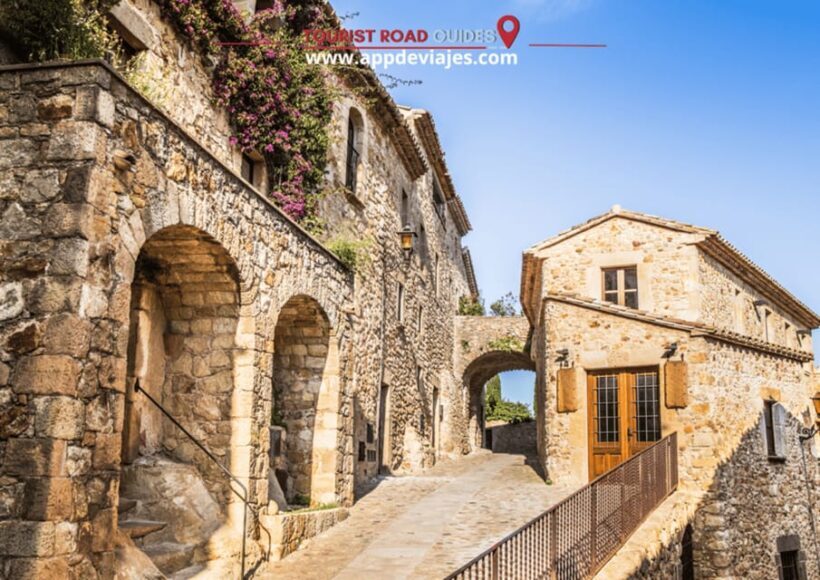 Barcelona: Dalí, Portlligat House-Museum & Cadaqués - An In-Depth Look at the Experience
