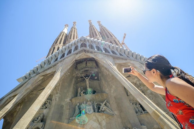 Barcelona e-Bike Gaudí Highlights or Bohemian Neighborhoods Small Group Tour - FAQ