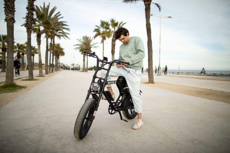 Barcelona: E-Fatbike Rental, explore the city with a breeze - Meeting Point and Duration