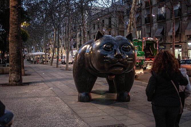 Barcelona El Raval Dark History Walking Tour - Discovering Hidden Gems and Clubs in Raval